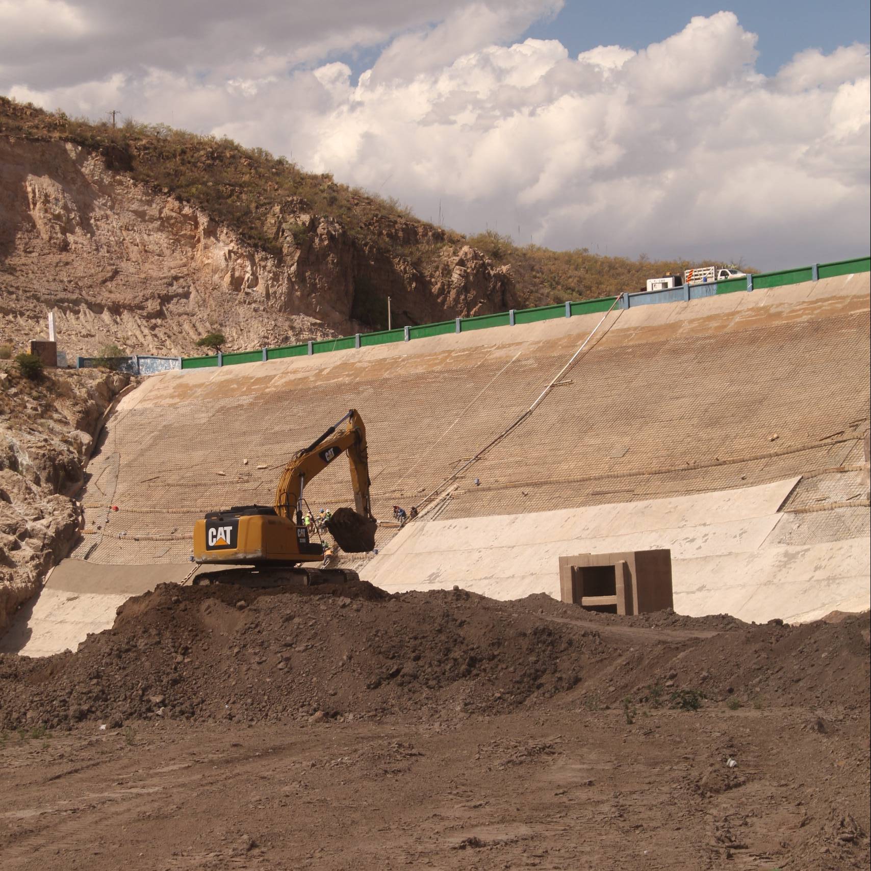 Servicios – TRIACO